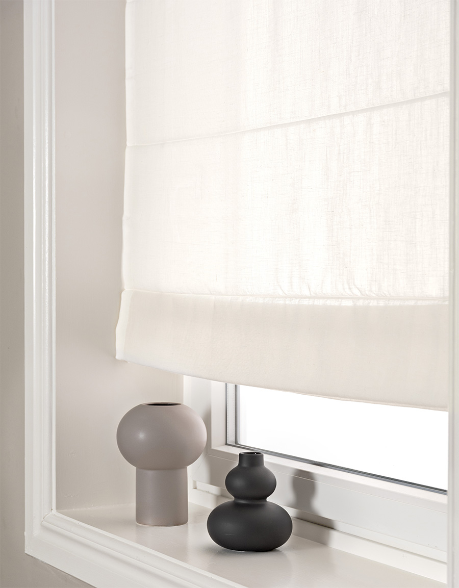 Hissgardin Saga, kulkedja, måttillverkad, vit - Hasta Home